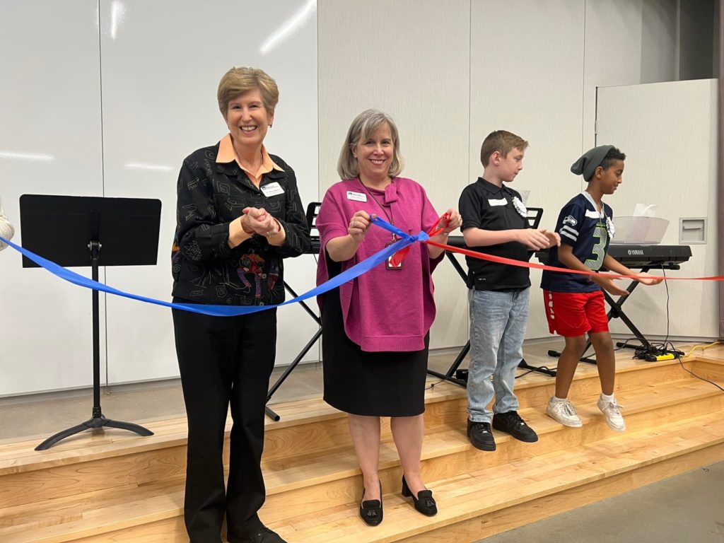 Lynnwood's Spruce Elementary School building officially dedicated by ...