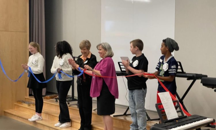 Lynnwood's Spruce Elementary School building officially dedicated by ...