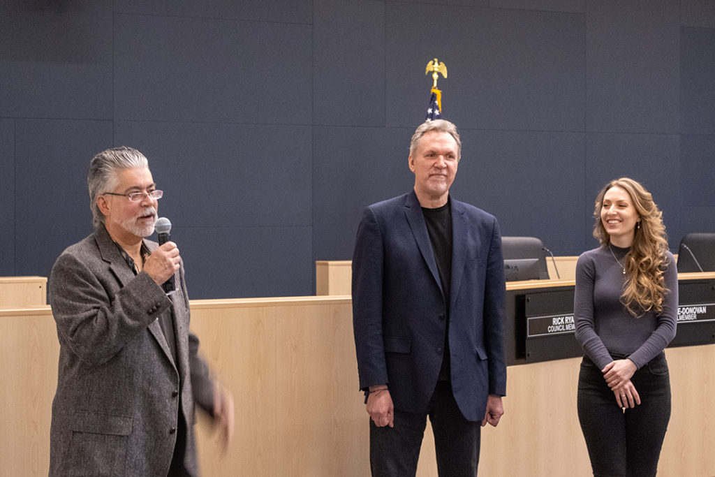 Mountlake Terrace honors one of its own: Grammy-winning fiddler Mark O ...