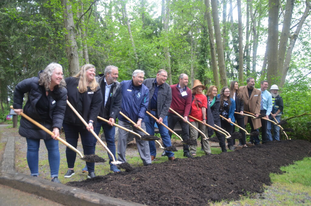 Officials celebrate as ground broken for Scriber Lake Boardwalk - My ...