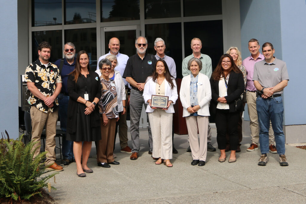 Rep. Duerr receives outstanding legislator award from state association ...