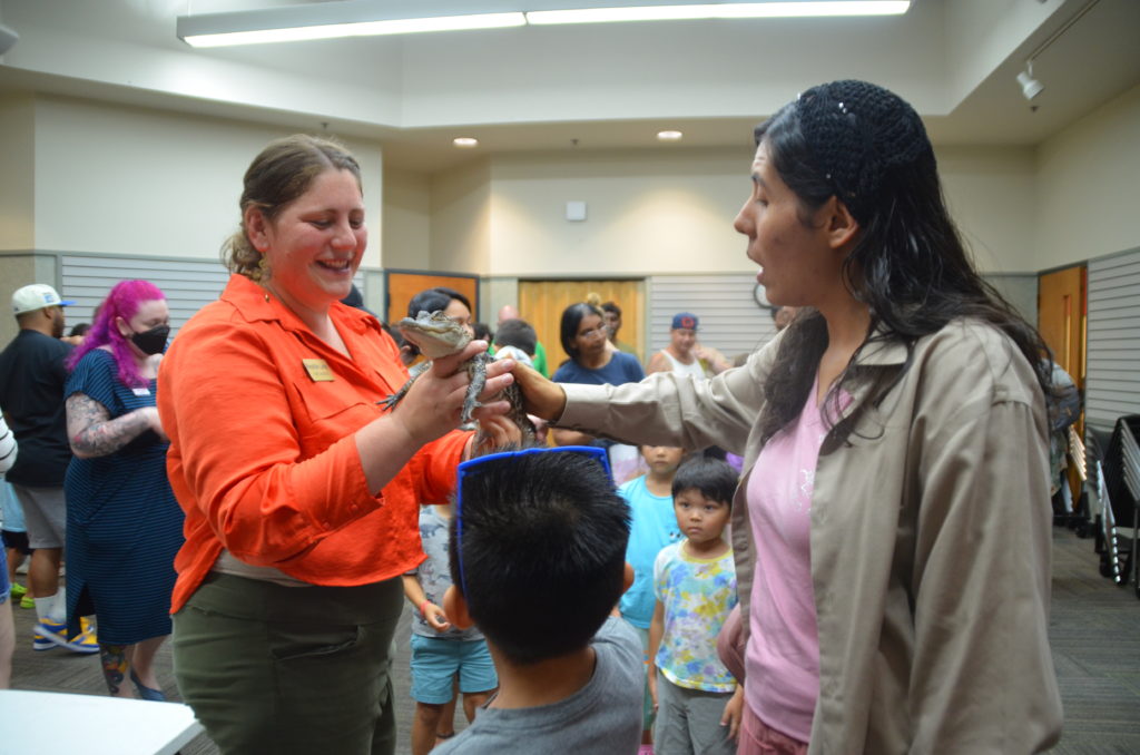'Reptile Lady' to visit Lynnwood Library July 9 - My Lynnwood News