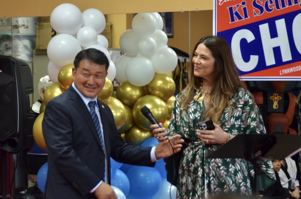 Taekwondo Grand Master Cho enters the fight for Lynnwood council - My ...