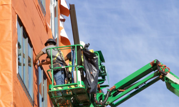 Scene in MLT: Elevated work | MLTnews.com