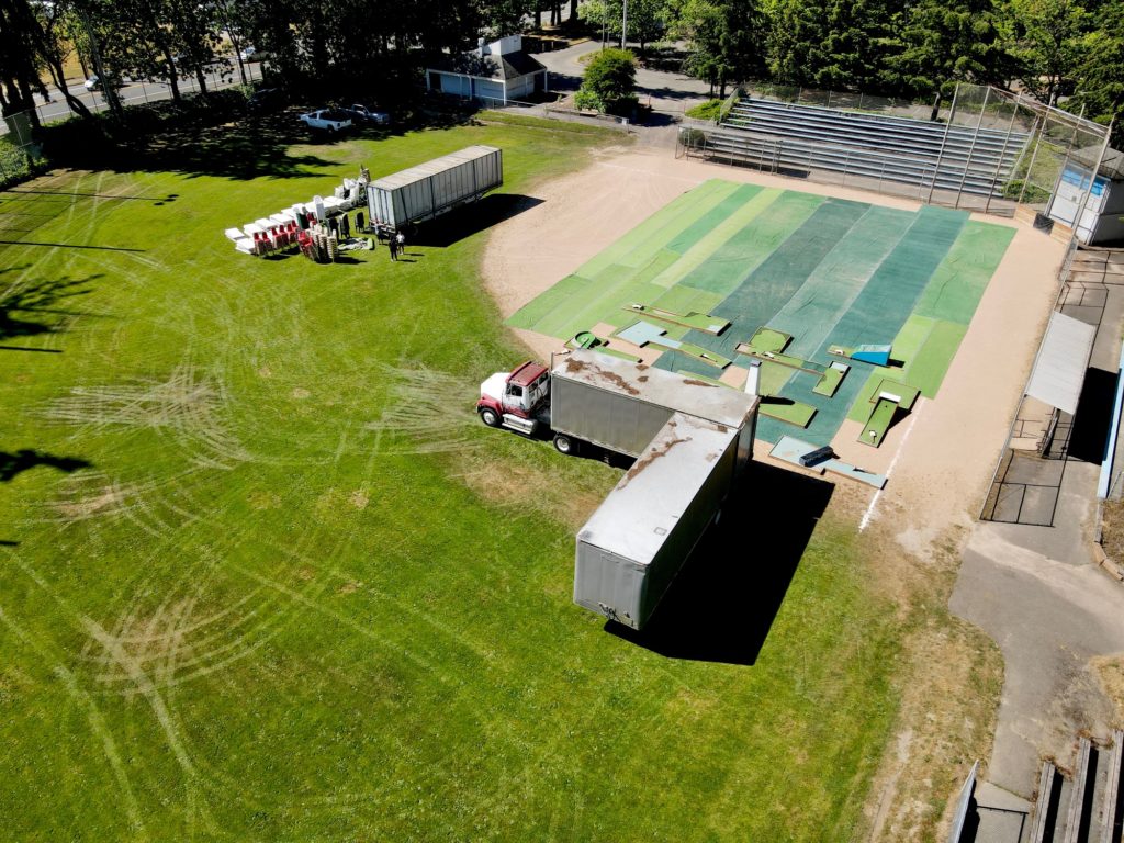 Scene in Mountlake Terrace: Setting up for Tour de Terrace | MLTnews.com