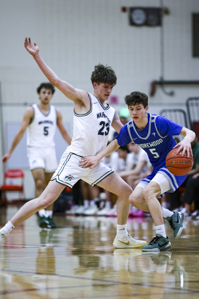 Prep boys basketball: Win over Shorewood sends Warriors into District ...