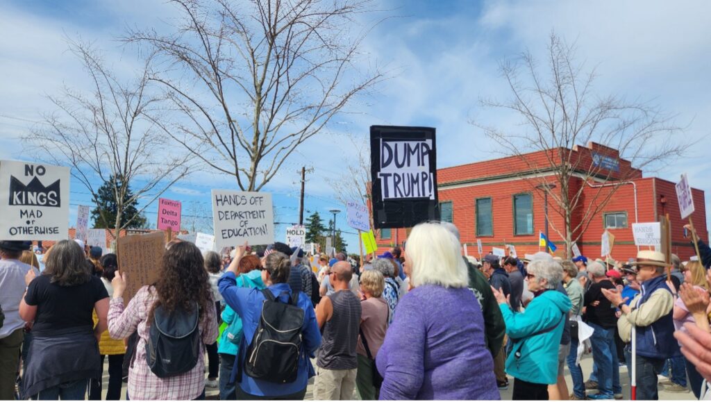 Thousands gather for Hands Off! protests in Edmonds | MLTnews.com