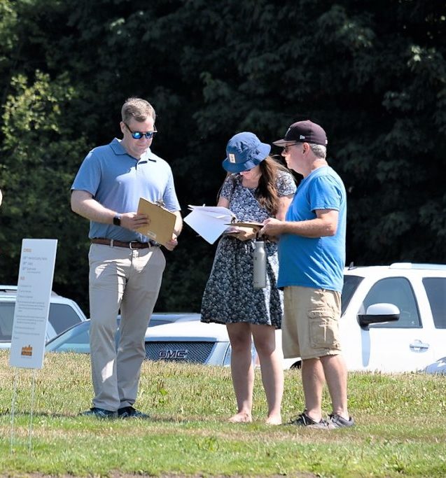 Scene in Edmonds: Sand sculptors - My Edmonds News