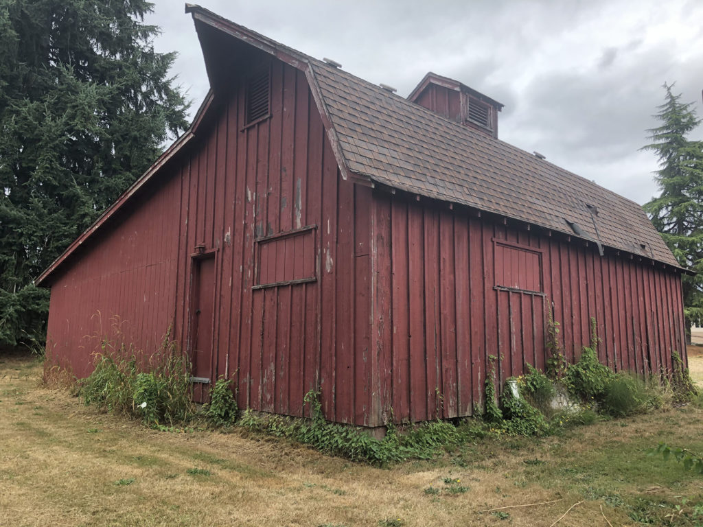 Scene beyond the Bowl: Nostalgic barn - My Edmonds News