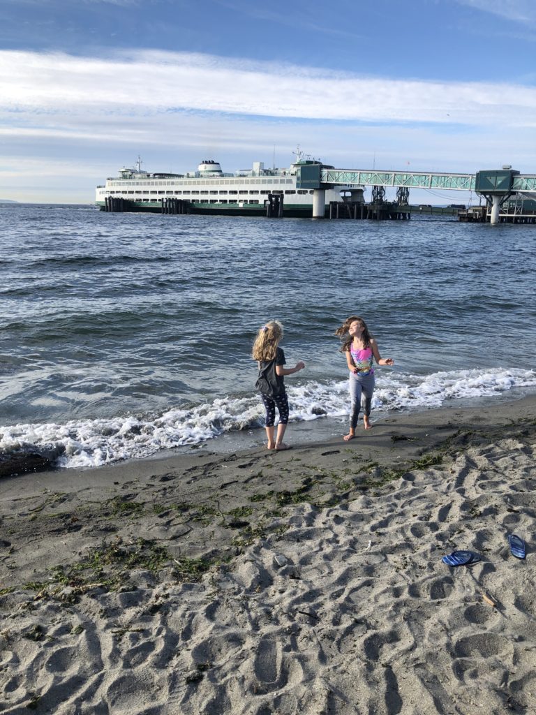 Scene in Edmonds: Beach moves - My Edmonds News