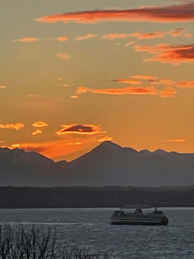Edmonds scenic: Sailing into the sunset - My Edmonds News