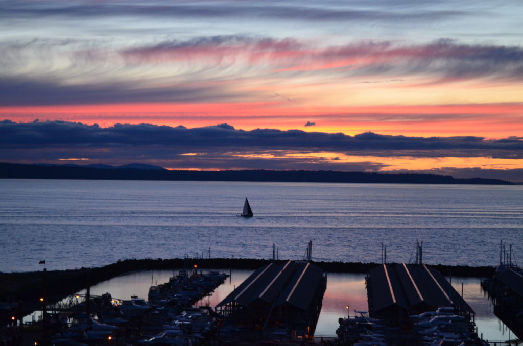 Edmonds scenics: Sailing into Thursday's sunset - My Edmonds News