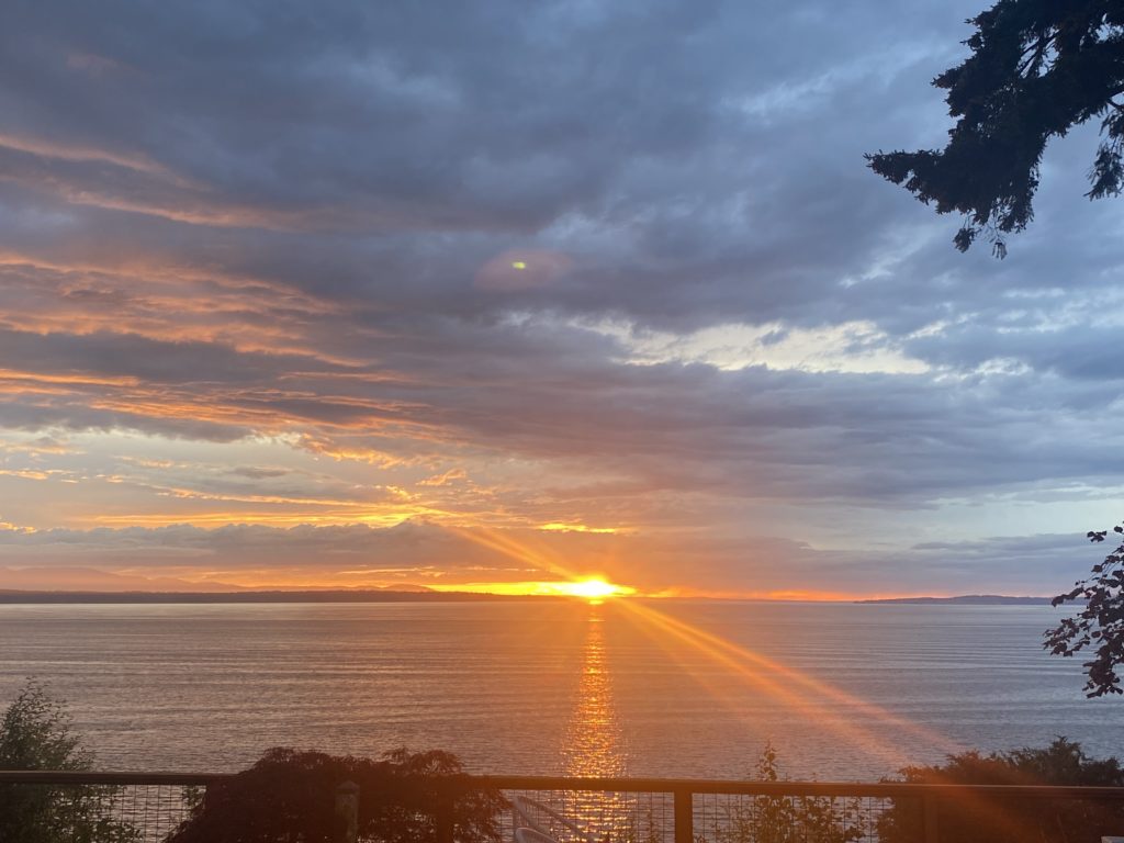 Edmonds scenics: Wednesday sunset - My Edmonds News