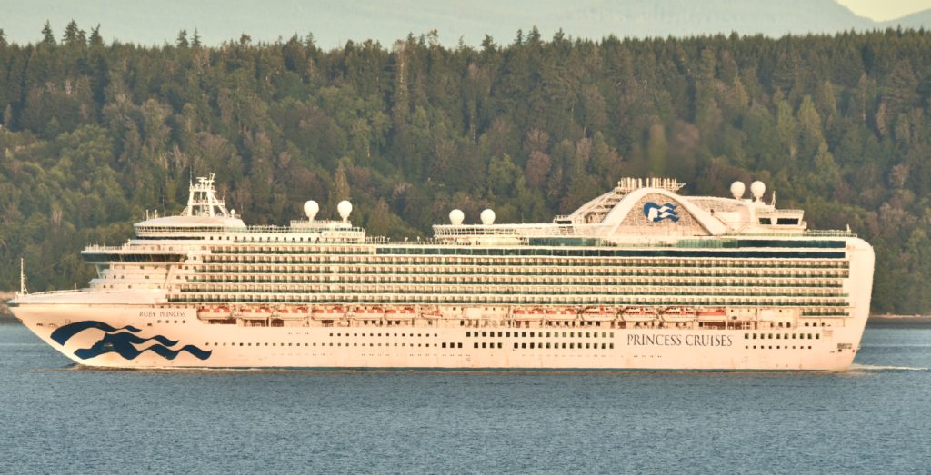 Scene in Edmonds: Ruby Princess - My Edmonds News