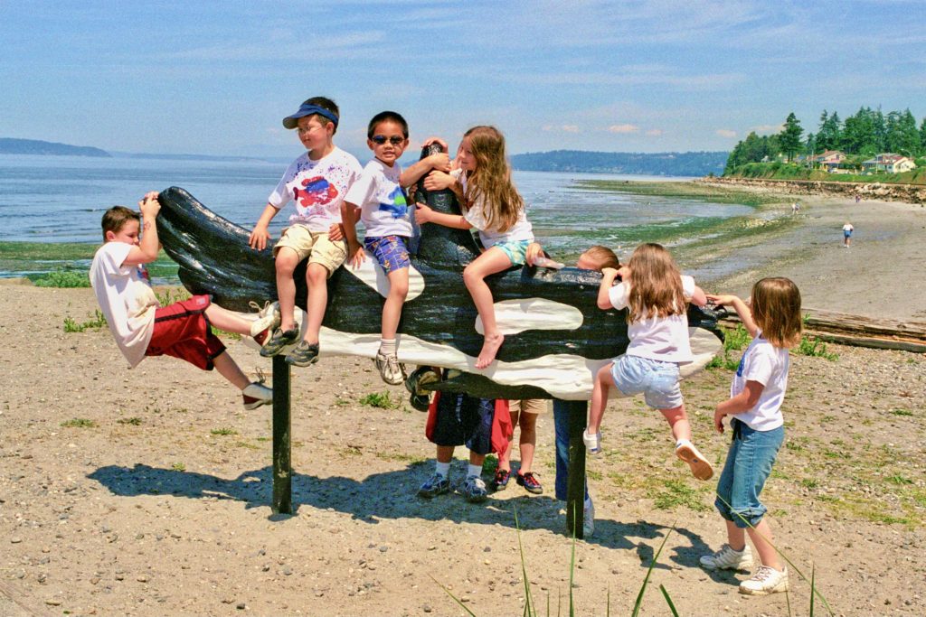 Scene in Edmonds: Enjoying the orca sculpture two decades ago - My ...