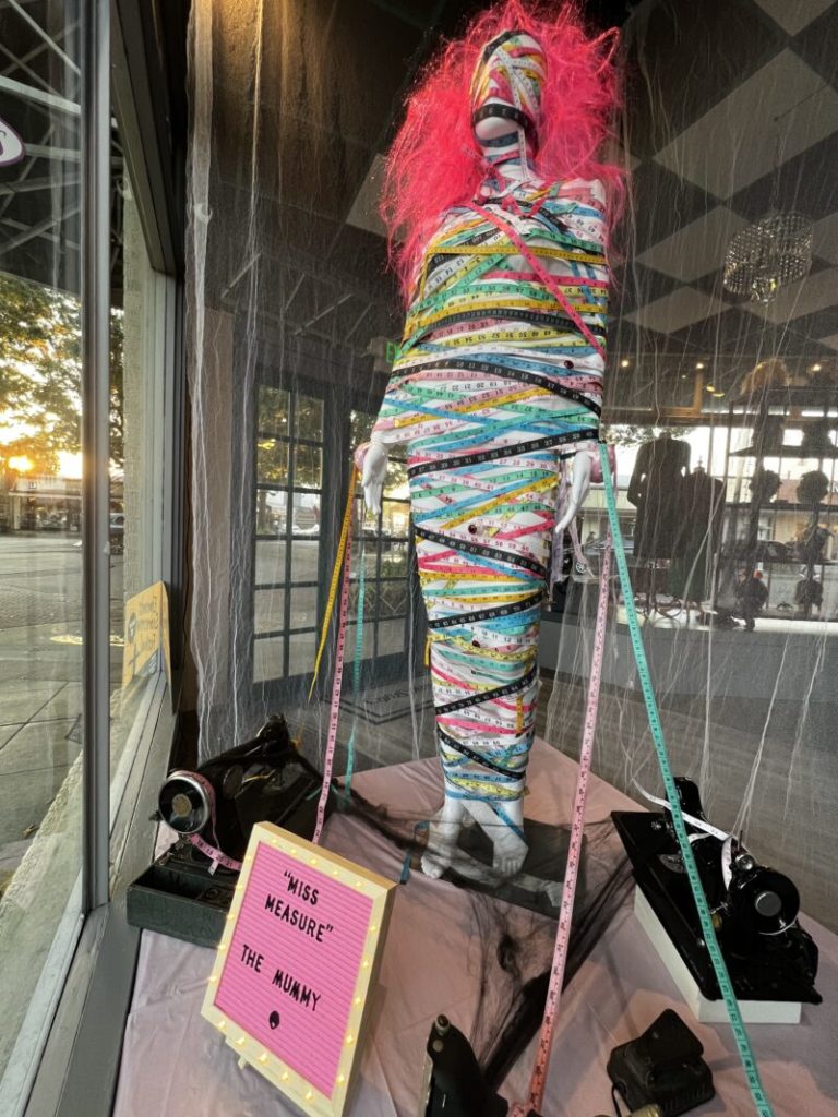 Edmonds Scarecrow Festival winners announced - My Edmonds News Edmonds Scarecrow Festival winners announced - My Edmonds News