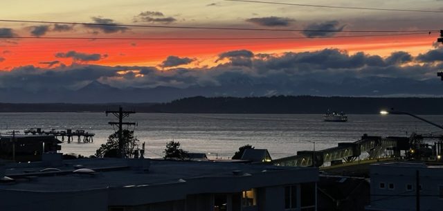 Edmonds scenic: Super Bowl Sunday sunset - My Edmonds News