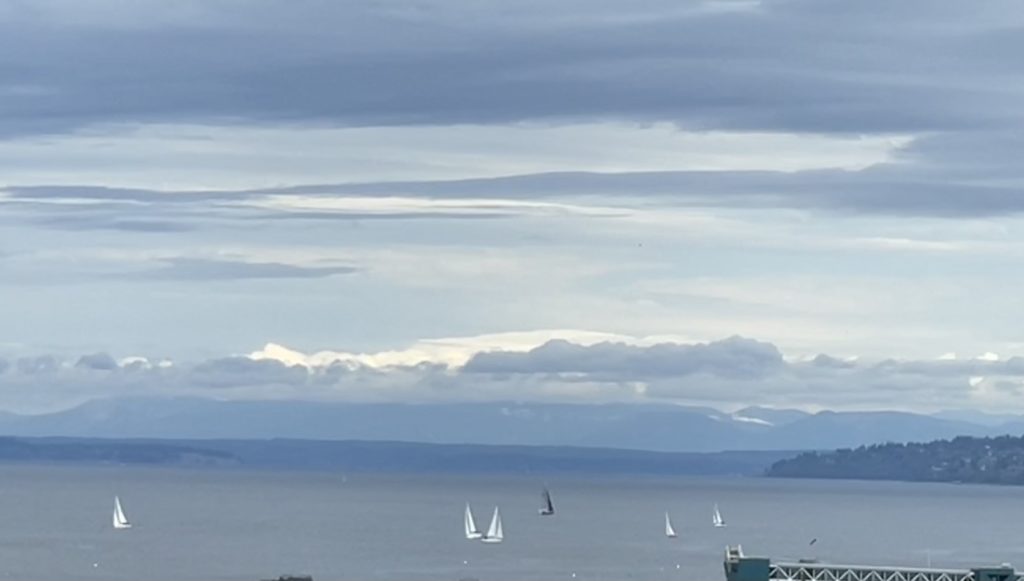 Scene in Edmonds: More Sunday waterfront views - My Edmonds News