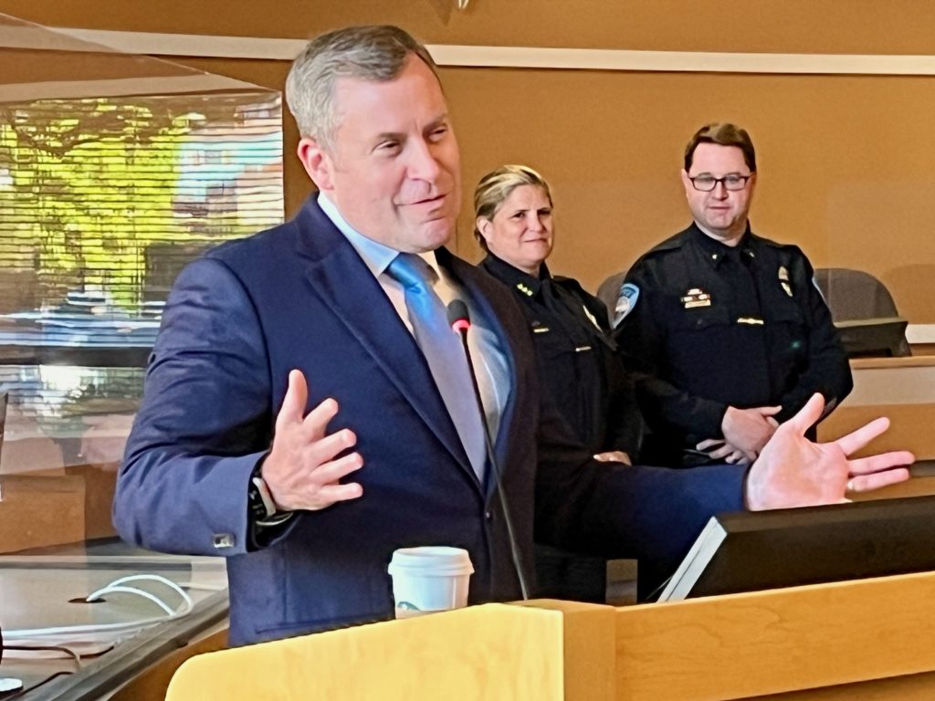 Edmonds police officers honored during annual awards ceremony - My ...