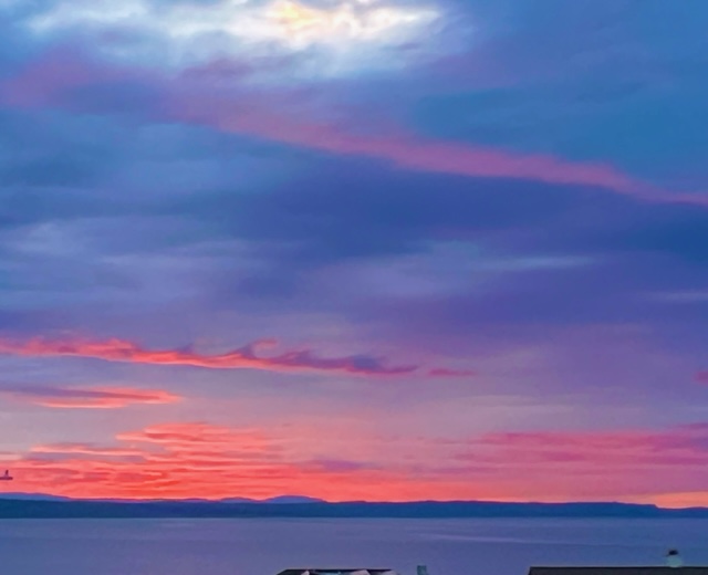 Edmonds scenic: Sun sets on Monday - My Edmonds News