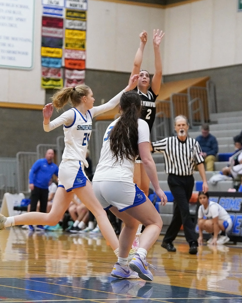 High school sports roundup for Dec. 4, 2023 - My Edmonds News