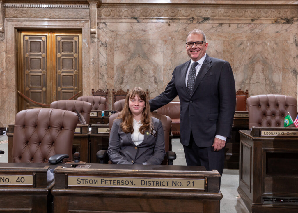 EWHS student Ainsley Reece serves as page in state House - My Edmonds News