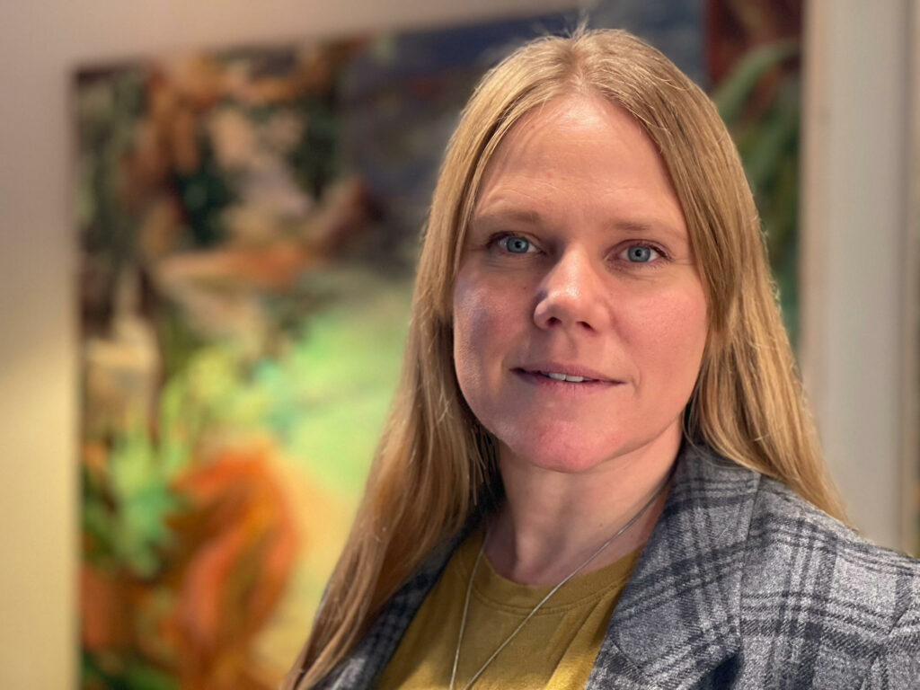 Art Beat: Artist Drie Chapek on her new show 'Inside the Outside' - My ...