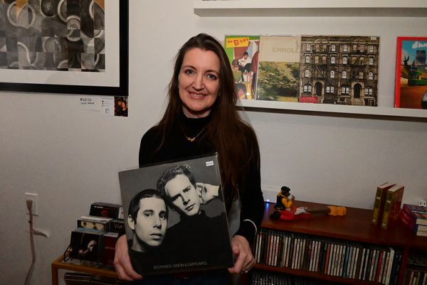 Music lovers celebrate opening of Edmonds record store Musicology - My ...