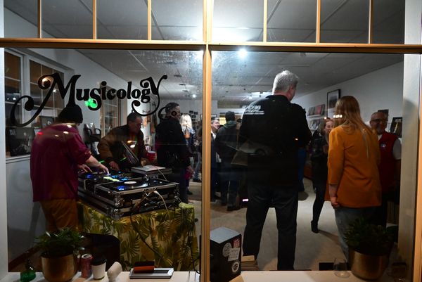 Music lovers celebrate opening of Edmonds record store Musicology - My ...