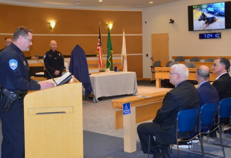 Trevor Mitsui named Officer of Year during annual Edmonds PD awards ...