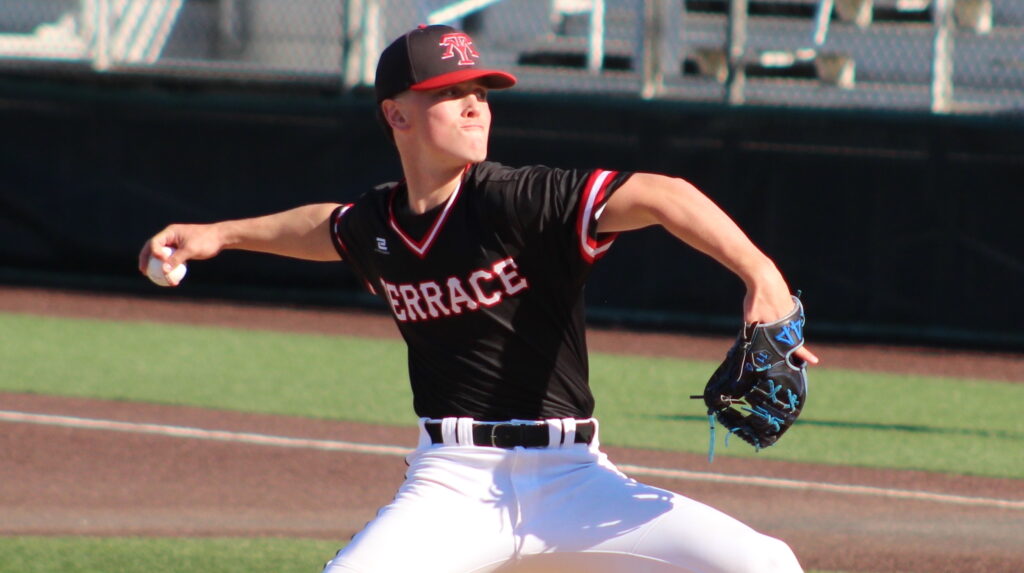 Prep baseball: Meek, Hawks shut down Edmonds-Woodway to take district ...