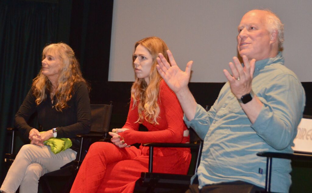 'War Tails' creators urge action to address Ukraine's homeless pet ...