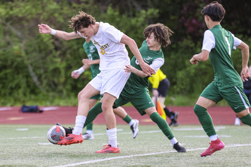 High school sports roundup for May 6, 2025 - My Edmonds News