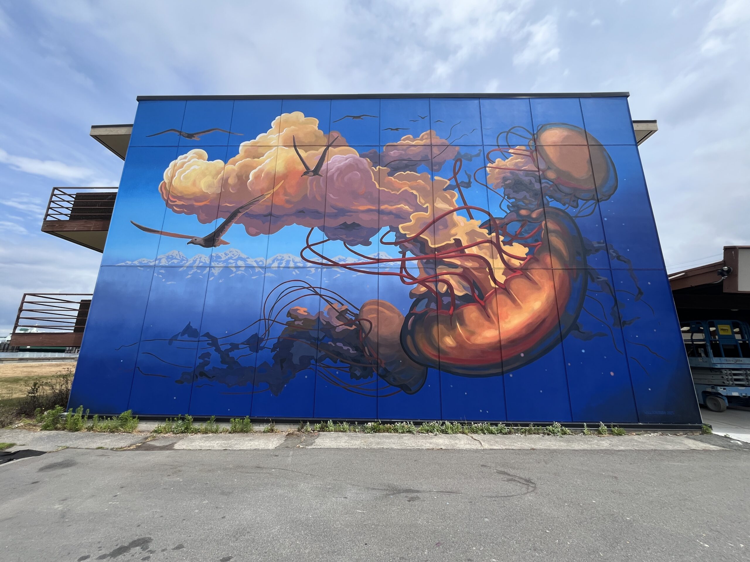 New Edmonds mural 'Drift' celebrates magic of Puget Sound - above and ...