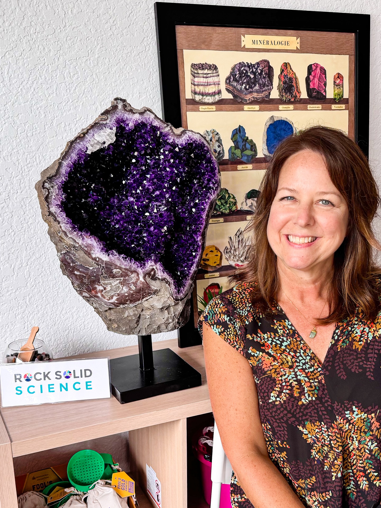 ‘Rock Lady’ opens permanent learning lab for kids in Harbor Square - My ...