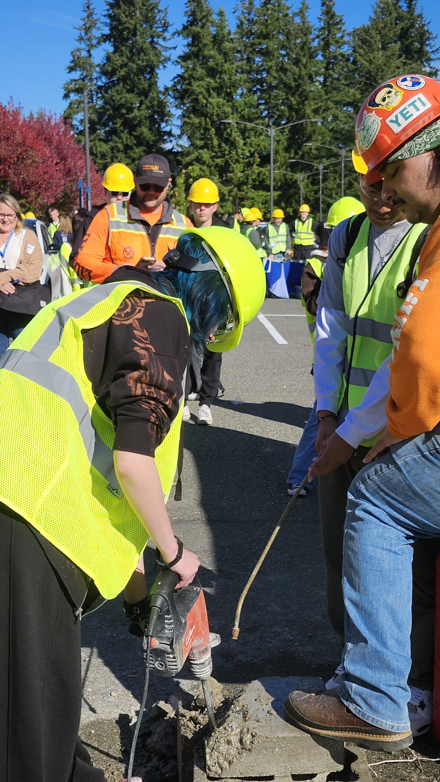 HS students explore trade school options at Edmonds College Trade Up ...