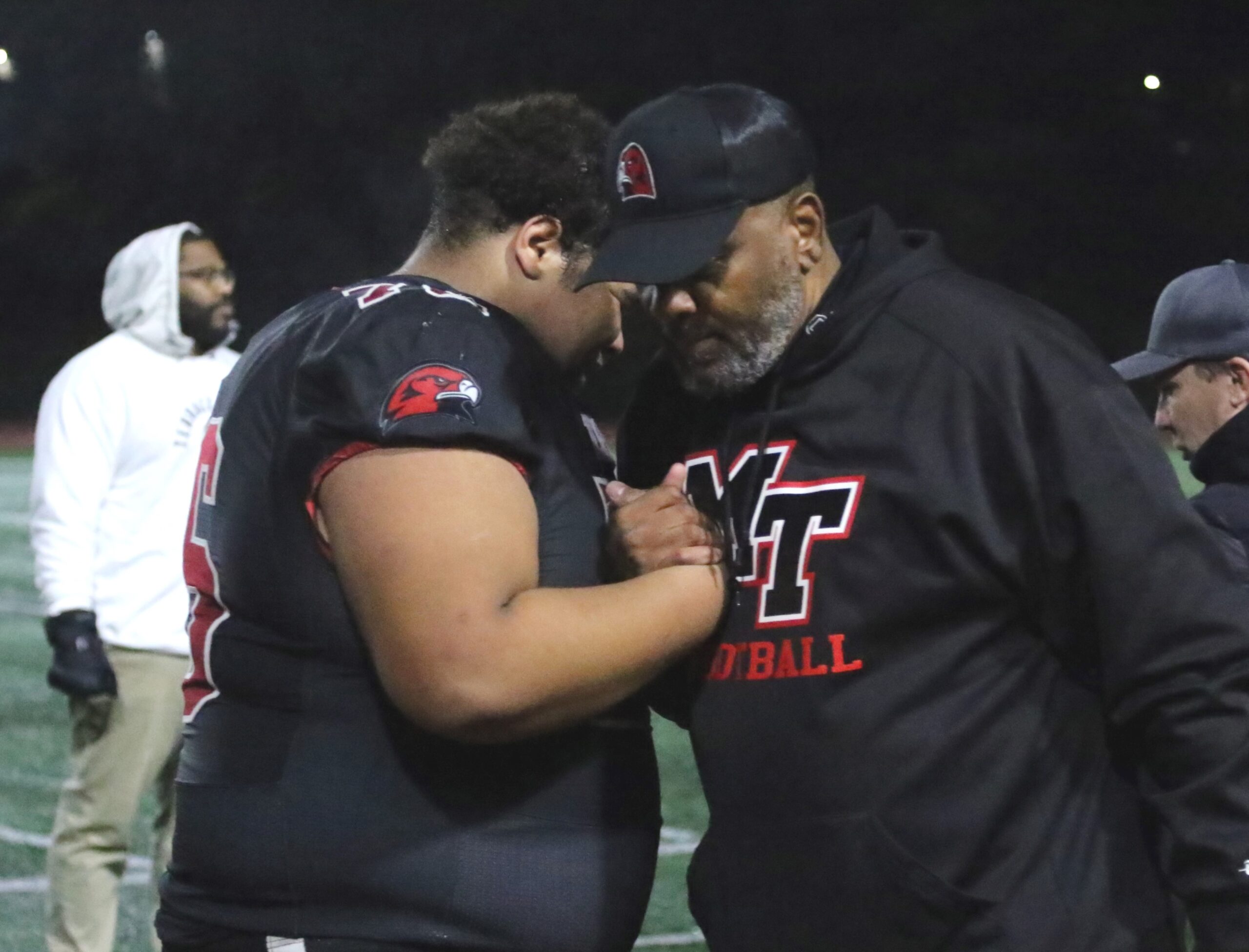 Prep football: Seattle Prep's fourth-quarter surge ends Hawks' season ...