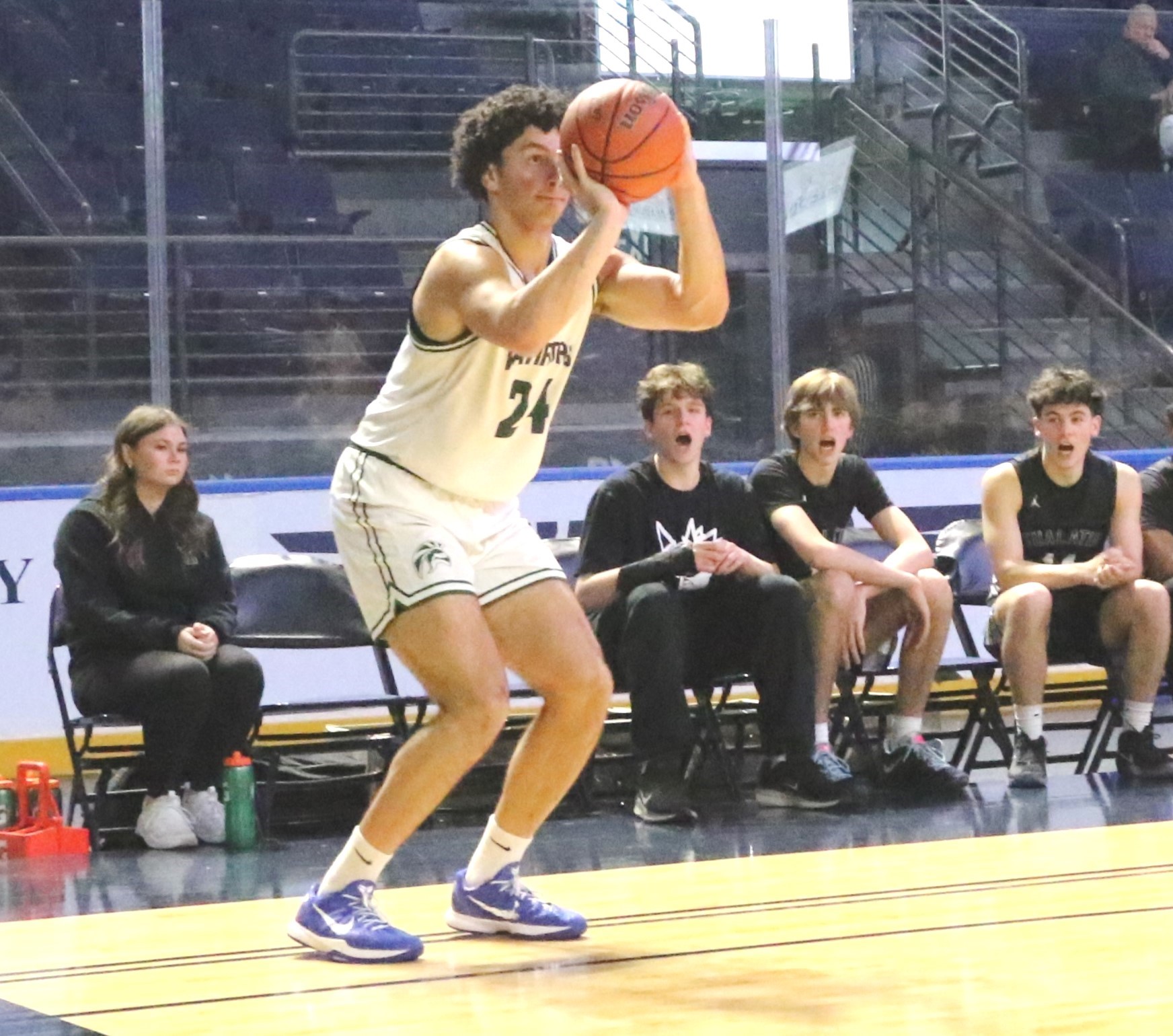 Prep boys basketball: Warriors' offense sputters in MLK Day tourney ...