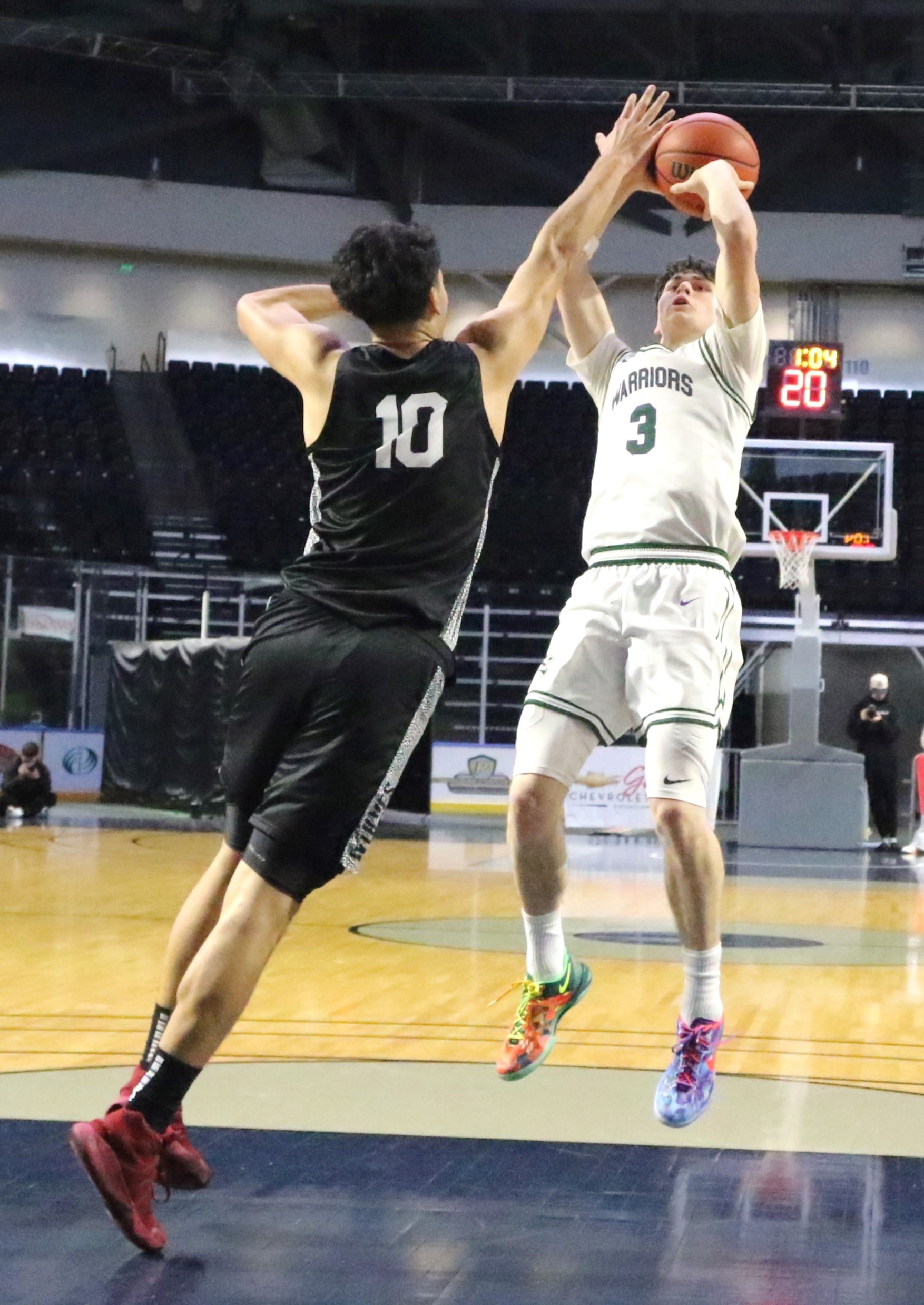 Prep boys basketball: Warriors' offense sputters in MLK Day tourney ...