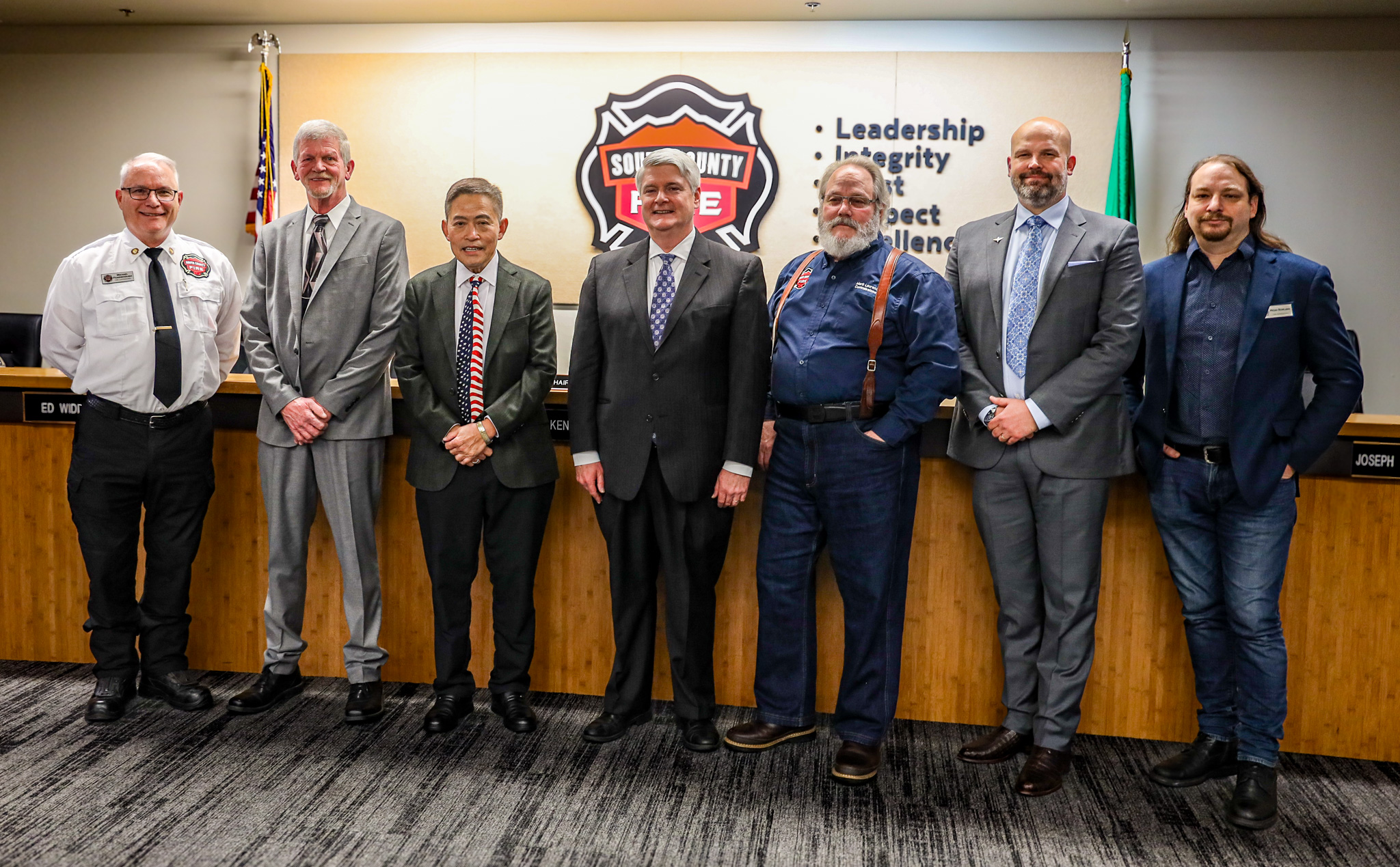 Three South County Fire Commissioners sworn in - My Edmonds News
