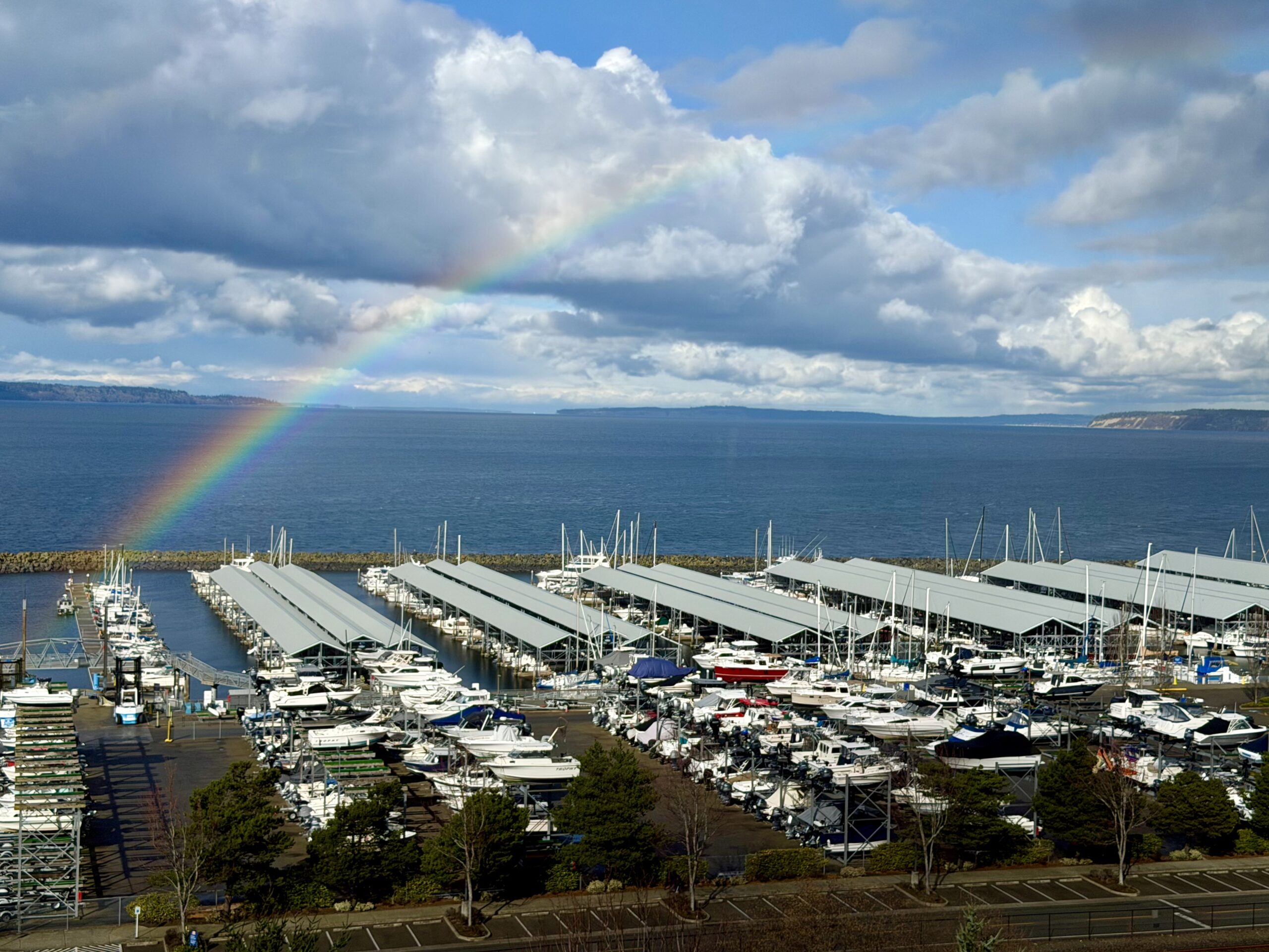 Scene in Edmonds: Around town Tuesday - My Edmonds News