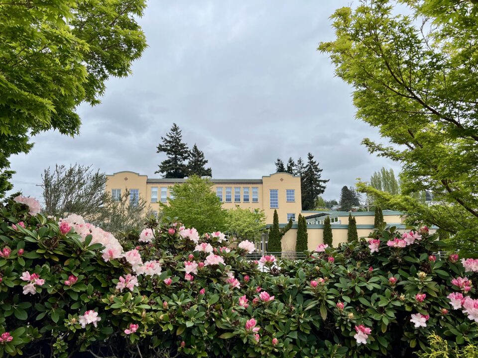 Scene in Edmonds: Around town Tuesday - My Edmonds News